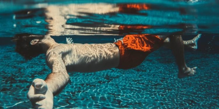 15 Things You Need To Know About Nirvana's Nevermind - Upbeat Geek