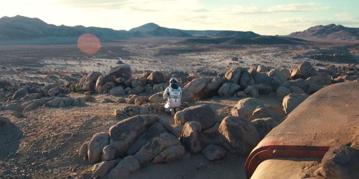 Everything You Need To Know About Interstellar - Upbeat Geek