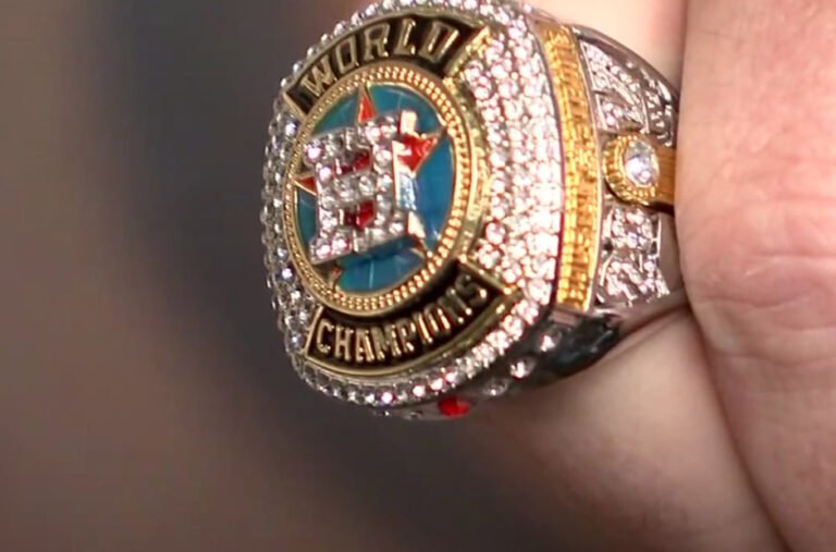 What’s the Difference Between Replica and Real Championship Rings ...