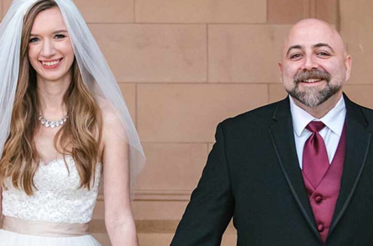 Meet Johnna Colbry, the Woman who made Duff Goldman Change His Stance ...