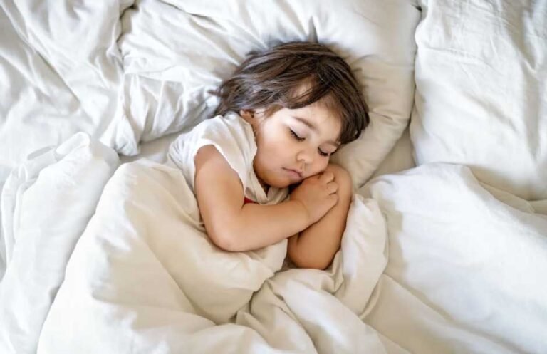 Common Sleep Problems in Toddlers and How the Right Pillow Helps ...
