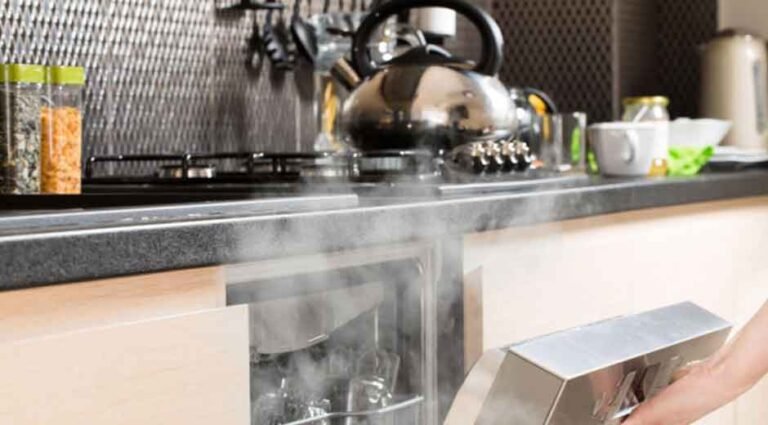 Tips for Estimating Hot Water Usage in Households - Upbeat Geek