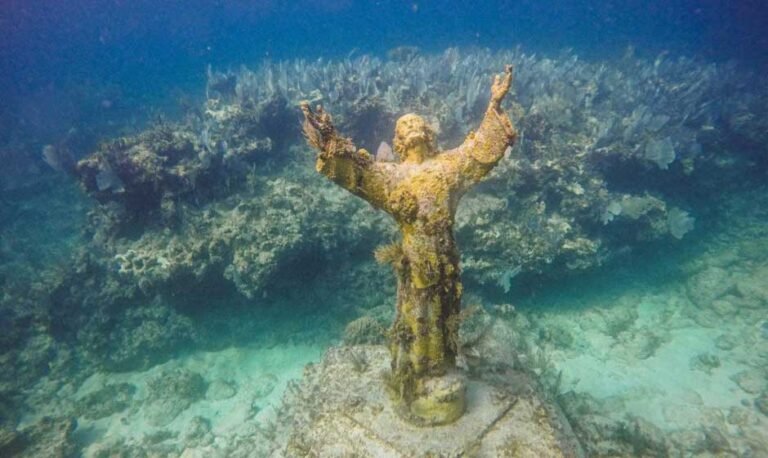Explore the Christ of the Abyss Statue: Key Largo’s Most Iconic ...