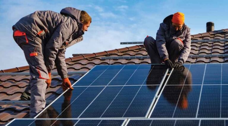 How to Choose the Right Solar Power Installation Company - Upbeat Geek